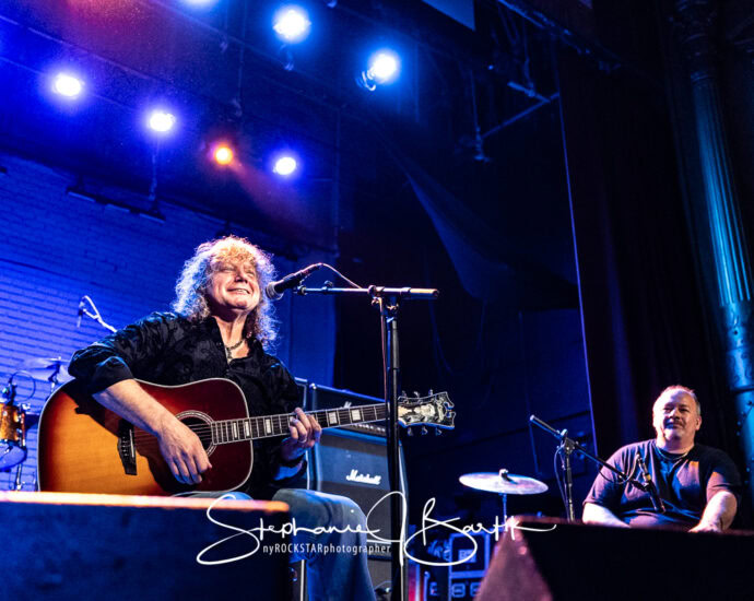Anthony Corder (Tora Tora) Cohoes Music Hall (Stephanie J Bartik ...