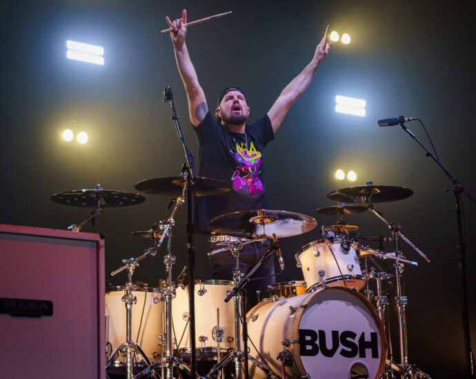 Bush - 5/12/25 at Proctors - Schenectady NY (Photos by Ron Loria ...