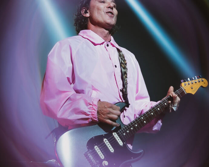 Bush - 5/12/25 at Proctors - Schenectady NY (Photos by Ron Loria ...